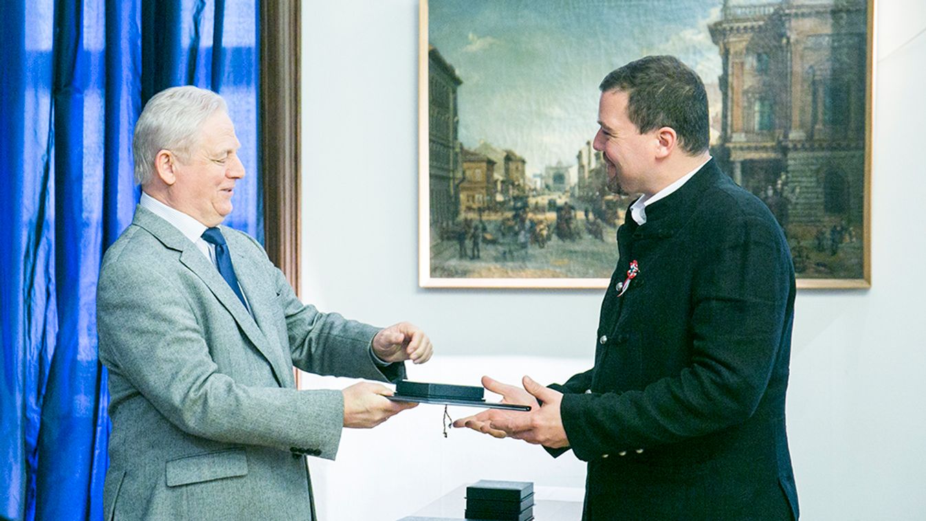 Átadták a Csengery Antal-díjakat: Huth Gergely, a PestiSrácok.hu ...